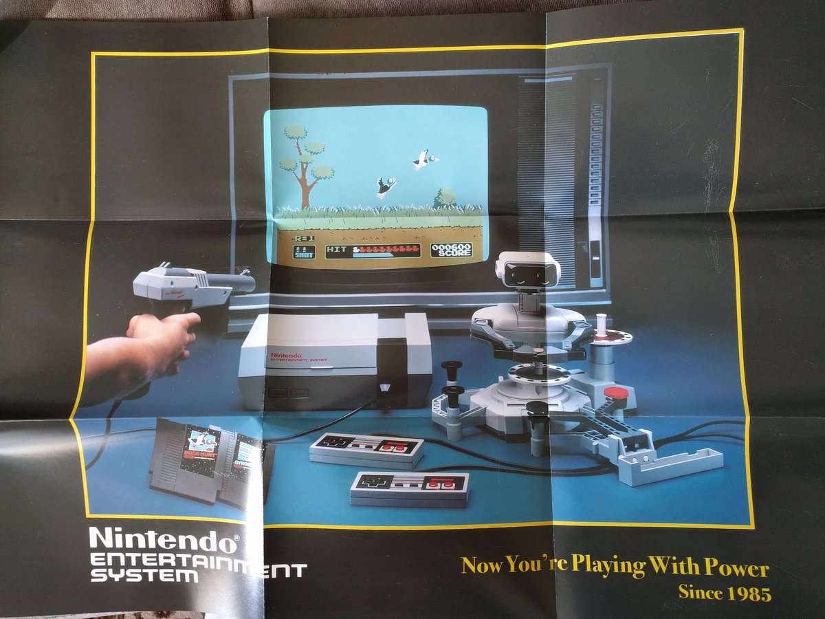 Esto es lo que traerá Nintendo Classic Mini: NES en la caja