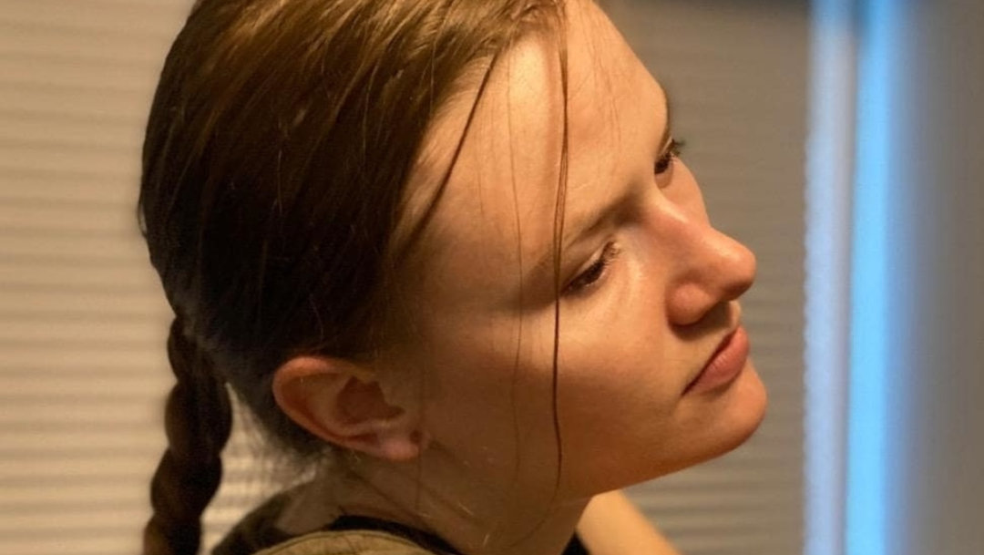 La actriz de Abby (The Last of Us 2) se disfraza del personaje por Halloween