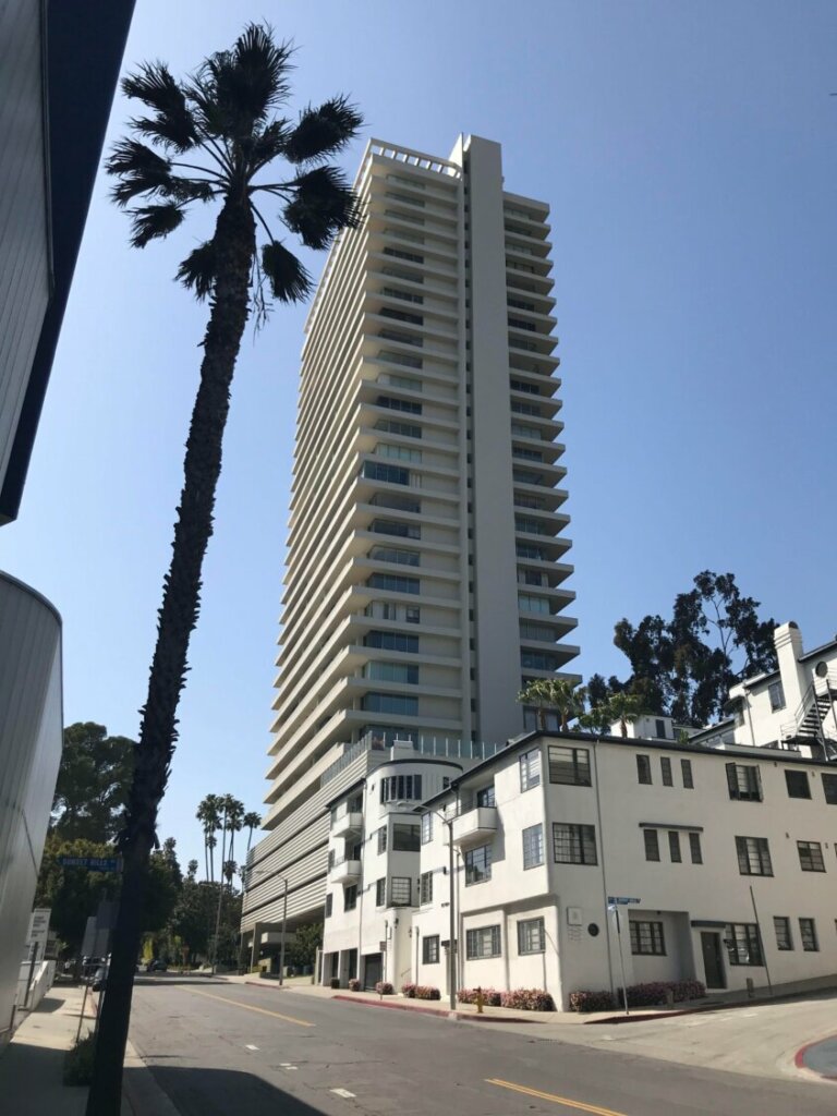 Jugador de GTA V viaja a Los Ángeles y encuentra estos emblemáticos edificios de Los Santos en ...