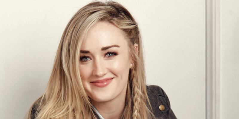 Ashley Johnson: Biografía, filmografía y otras curiosidades