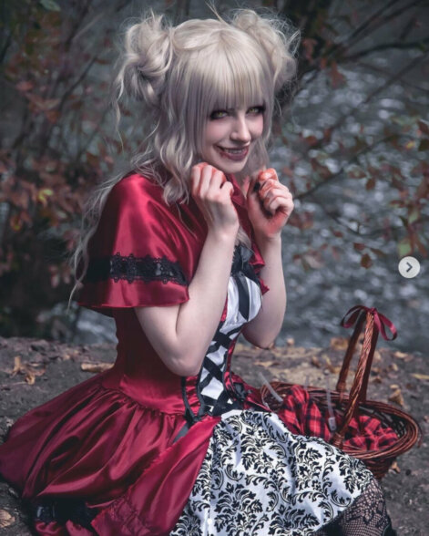 Boku no Hero Academia nos presenta un siniestro cosplay de Toga