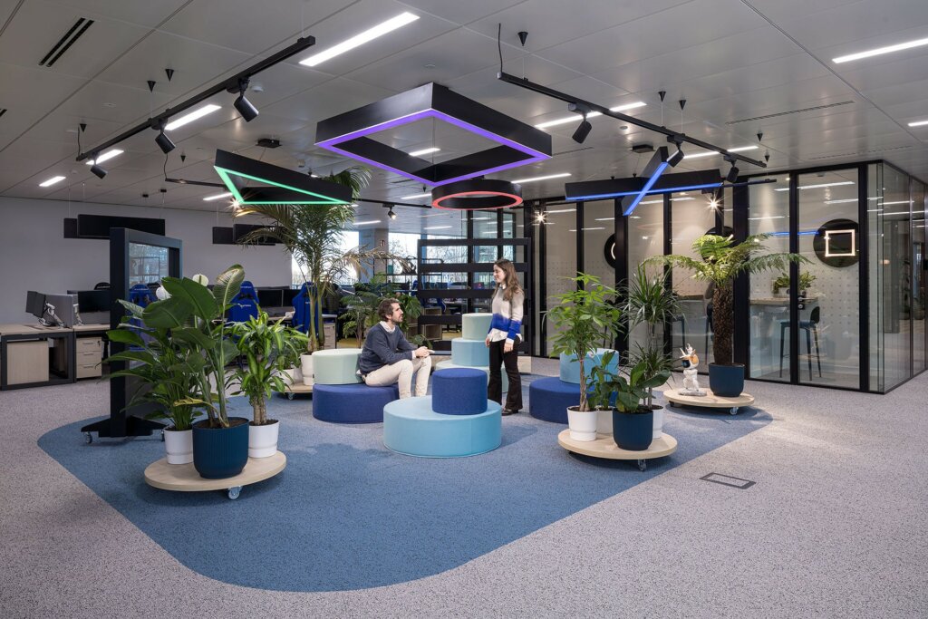 Así de increíbles son las nuevas oficinas de PlayStation España en Madrid