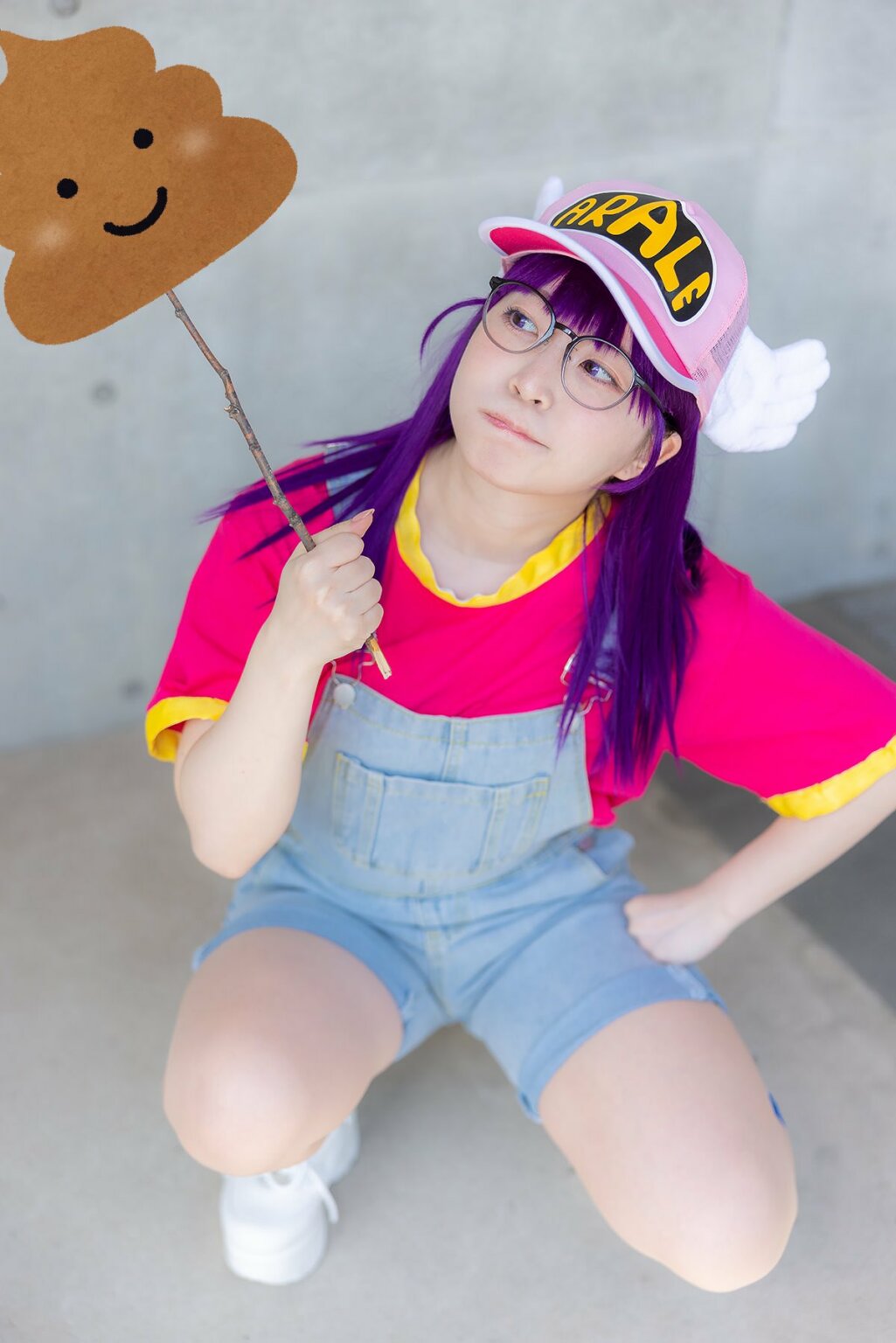 La icónica Arale (Dr. Slump) está de vuelta en este genial cosplay del ...