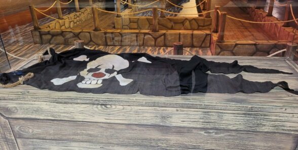 One Piece: Salen a la luz los props del live-action; de la ropa de ...